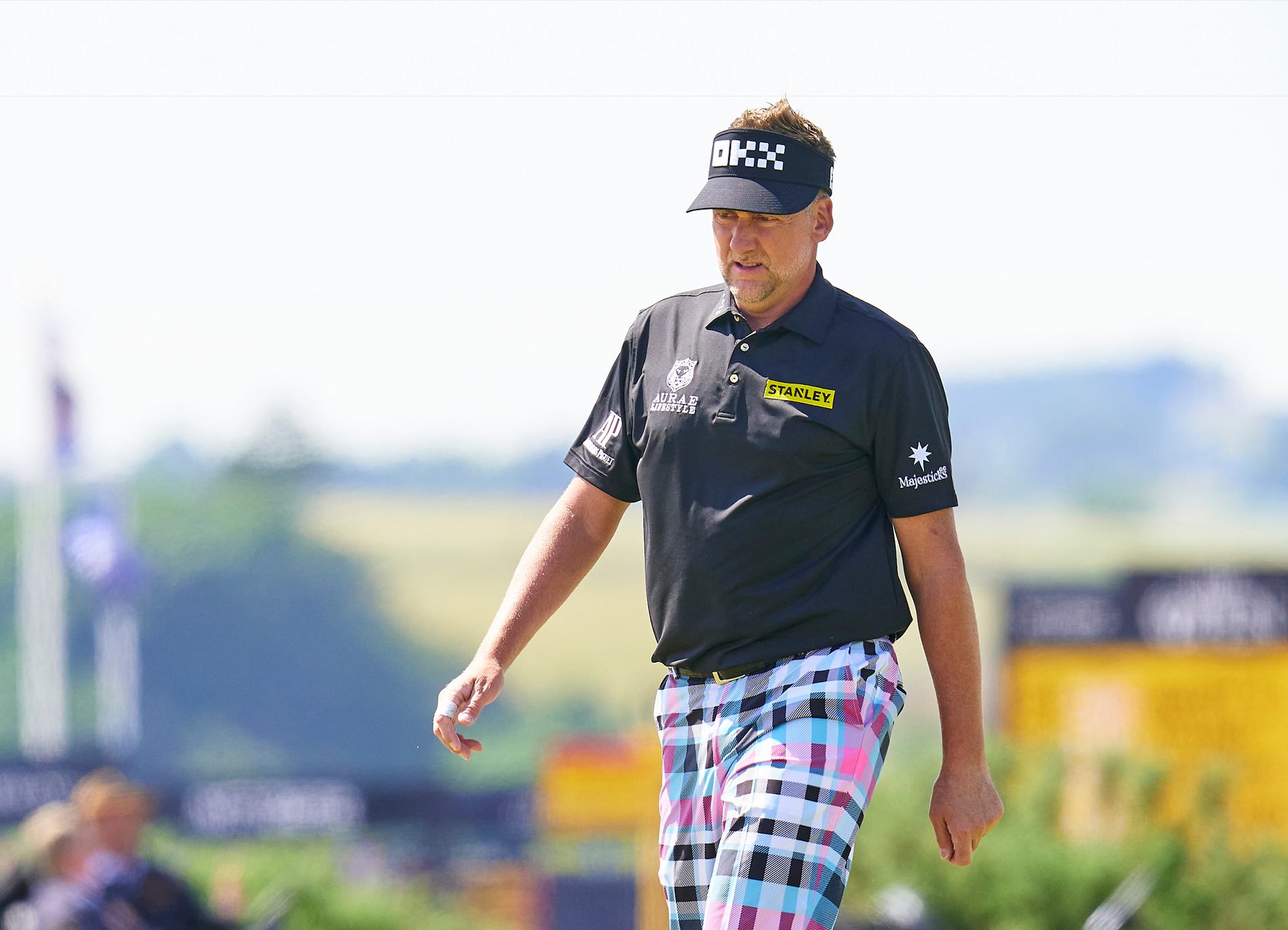 IAN POULTER – Official website